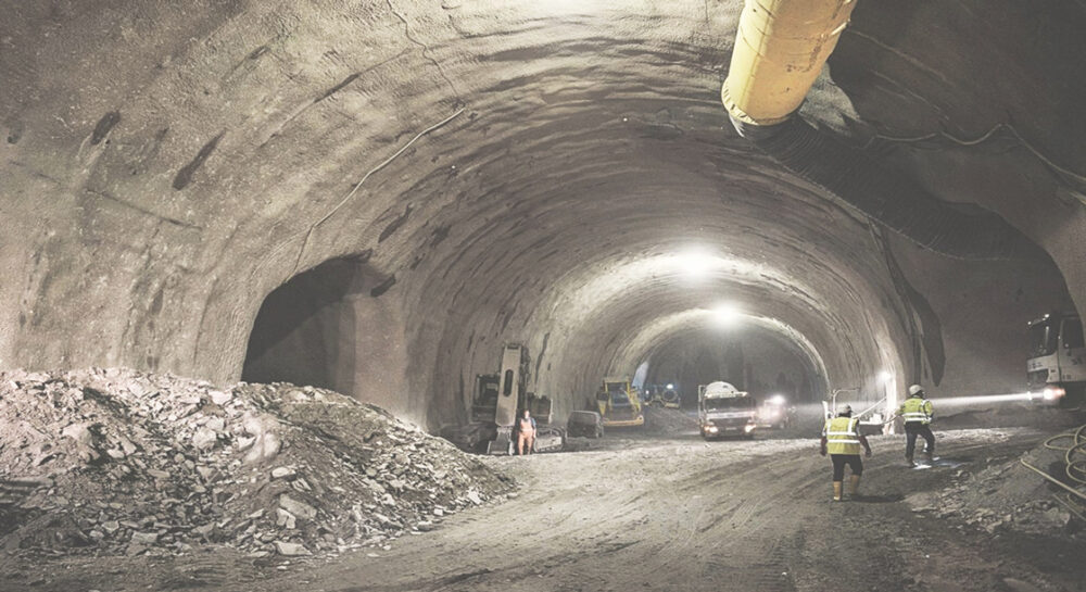 Proximity Detection System for Tunneling | Strata Worldwide